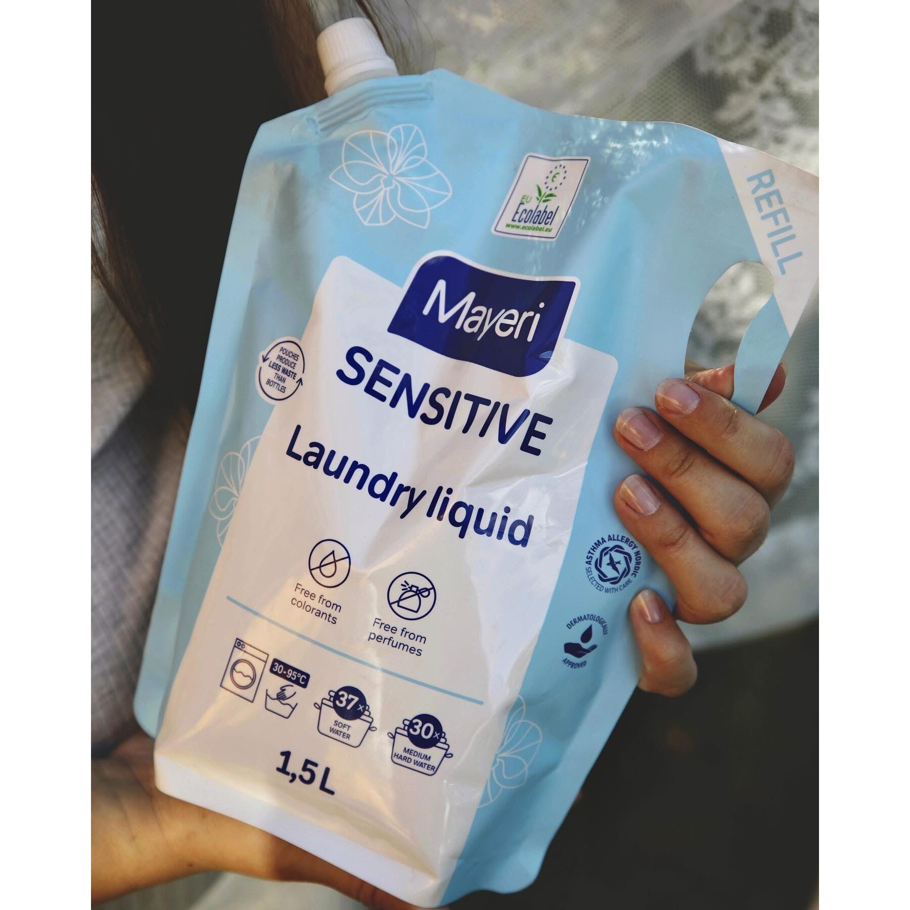Detergent lichid hipoalergenic pentru rufe, 1,5 L (37 spalari), fara ...