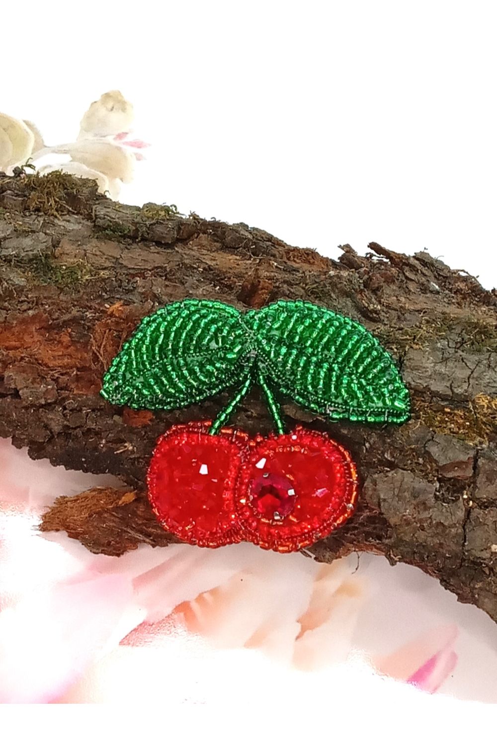 Брошка череша, ръчна изработка - eMAG.bg