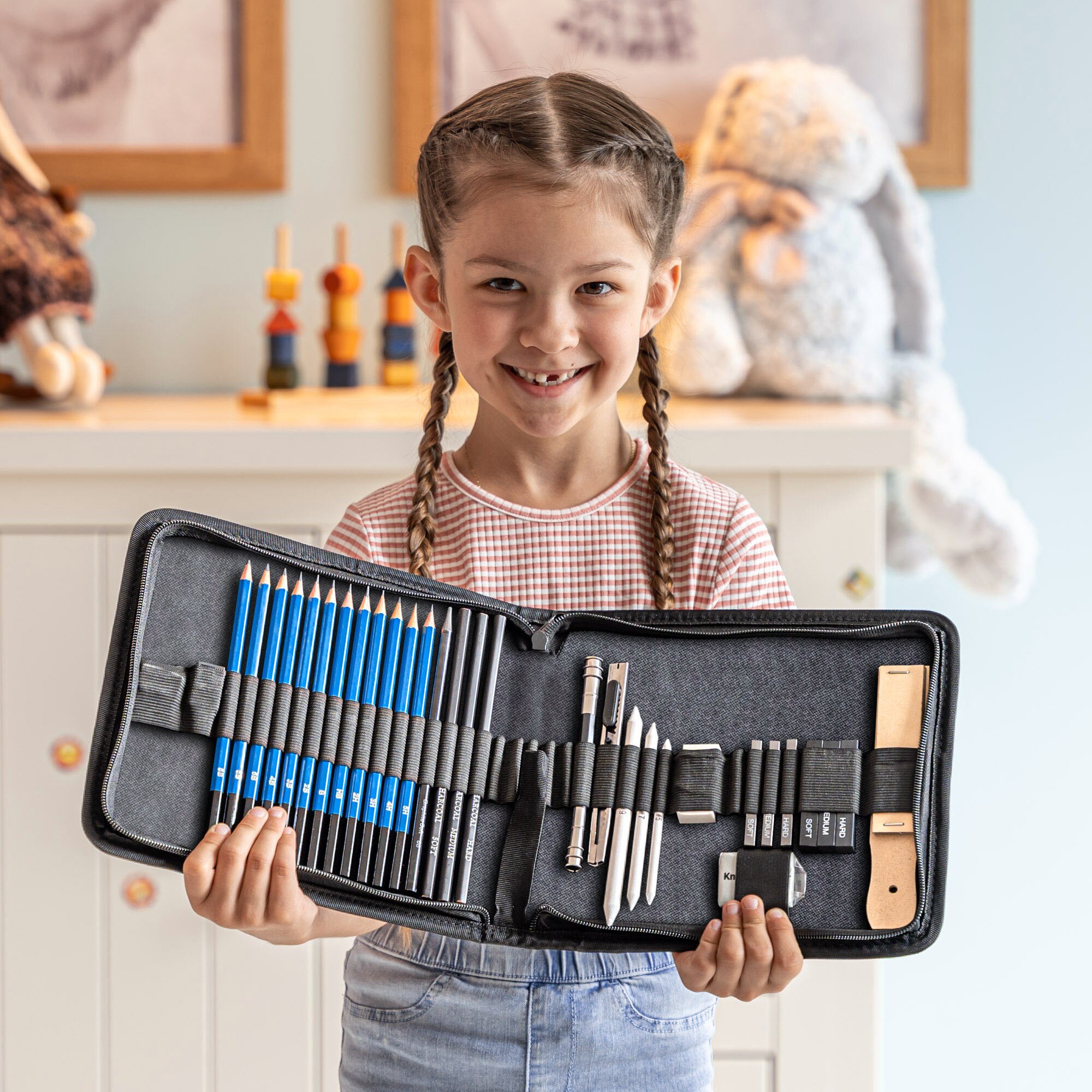 Set de creioane grafit, carbune pentru schite, desen, cu accesorii ...