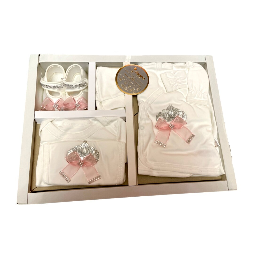Set nou-nascut, 7 piese, fetita, 1-3 luni - eMAG.ro