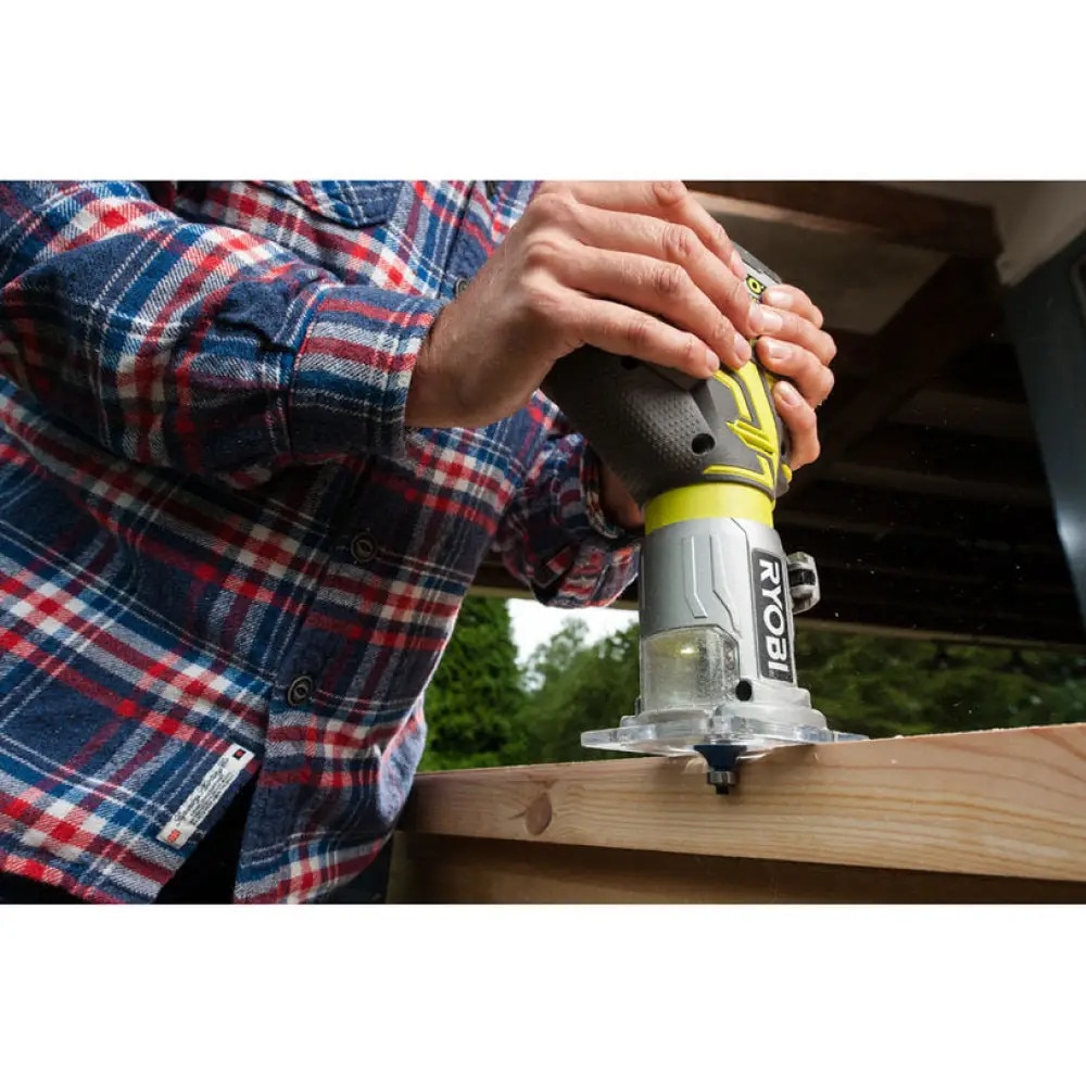 Masina de frezat lemn Router Ryobi RTR18-0 - eMAG.ro