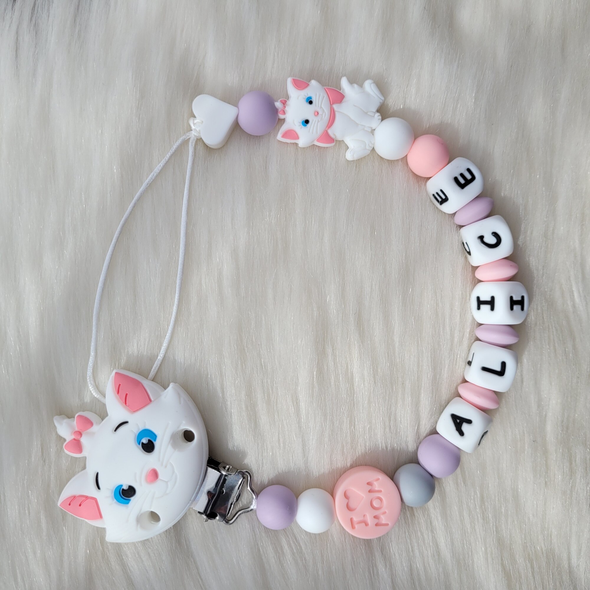 Lantisor pentru suzeta din silicon alimentar, Pisicuta Marie lila - eMAG.ro