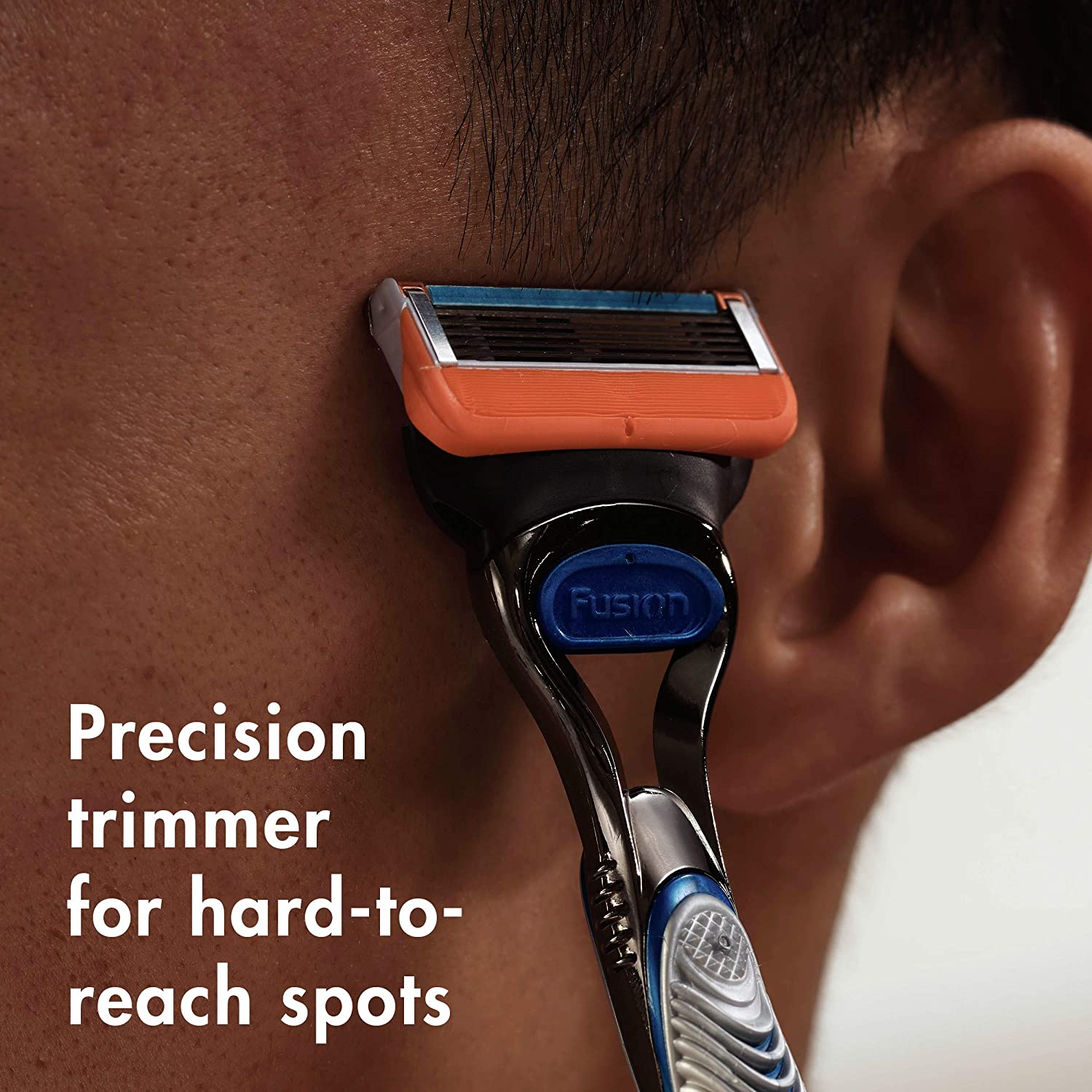 Самобръсначка Gillette Fusion 5, 11 пълнителя и дръжка - eMAG.bg