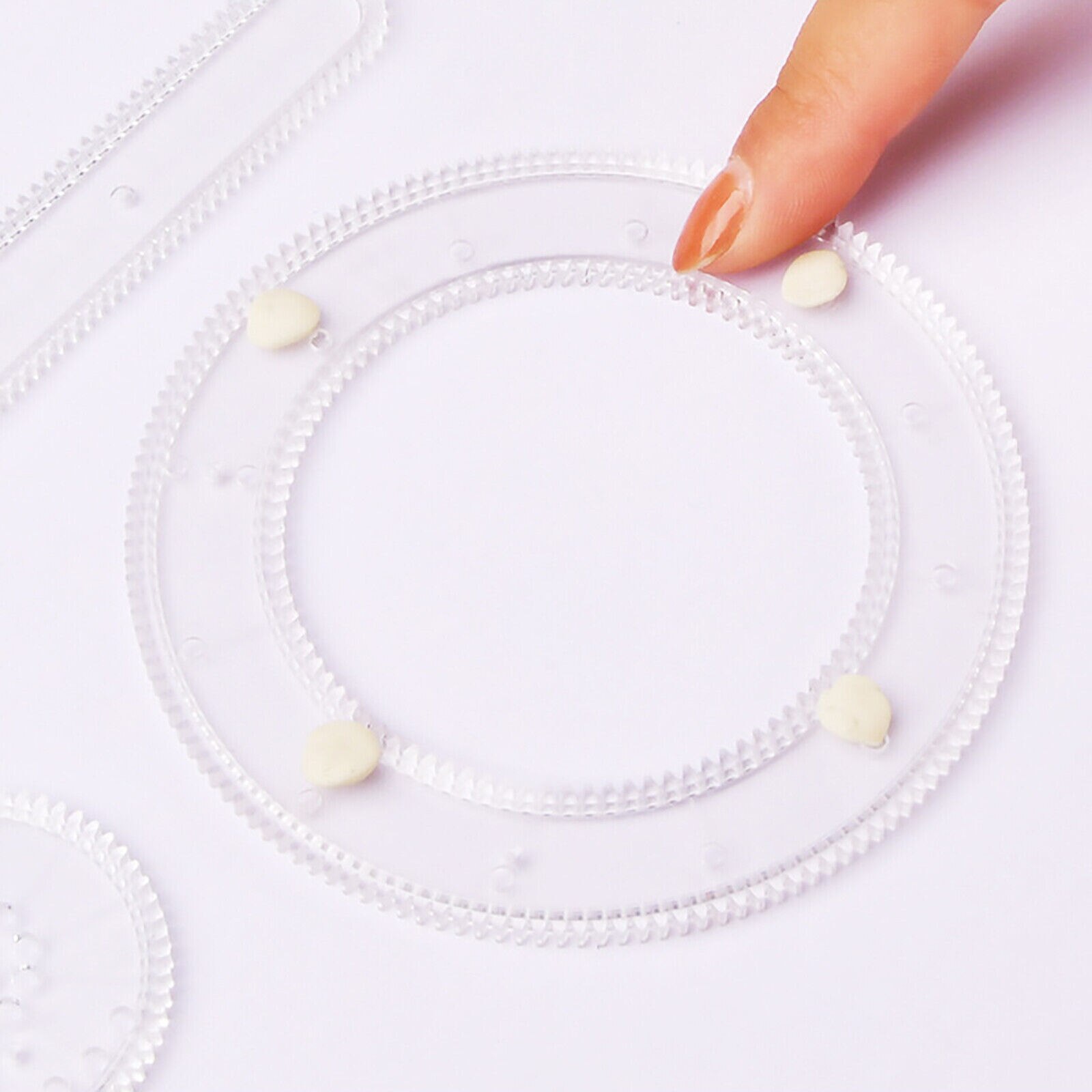 Rigla spirograf set, pentru desen, 22 de elemente, sabloane - eMAG.ro