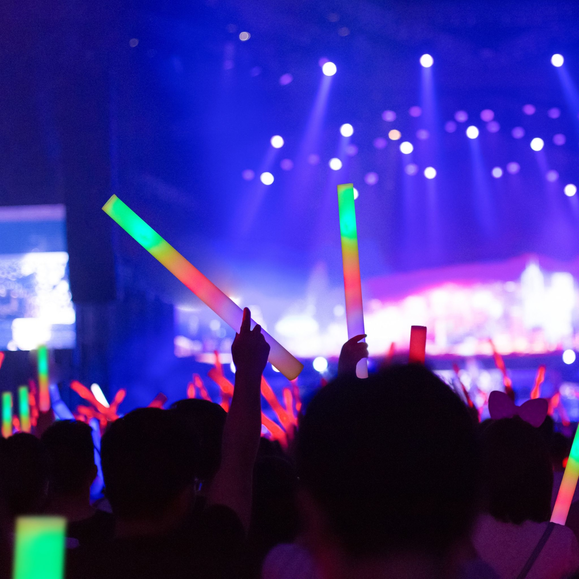 Set 12 baghete luminoase LED pentru petreceri, multicolore, 47,5 cm x 4 ...