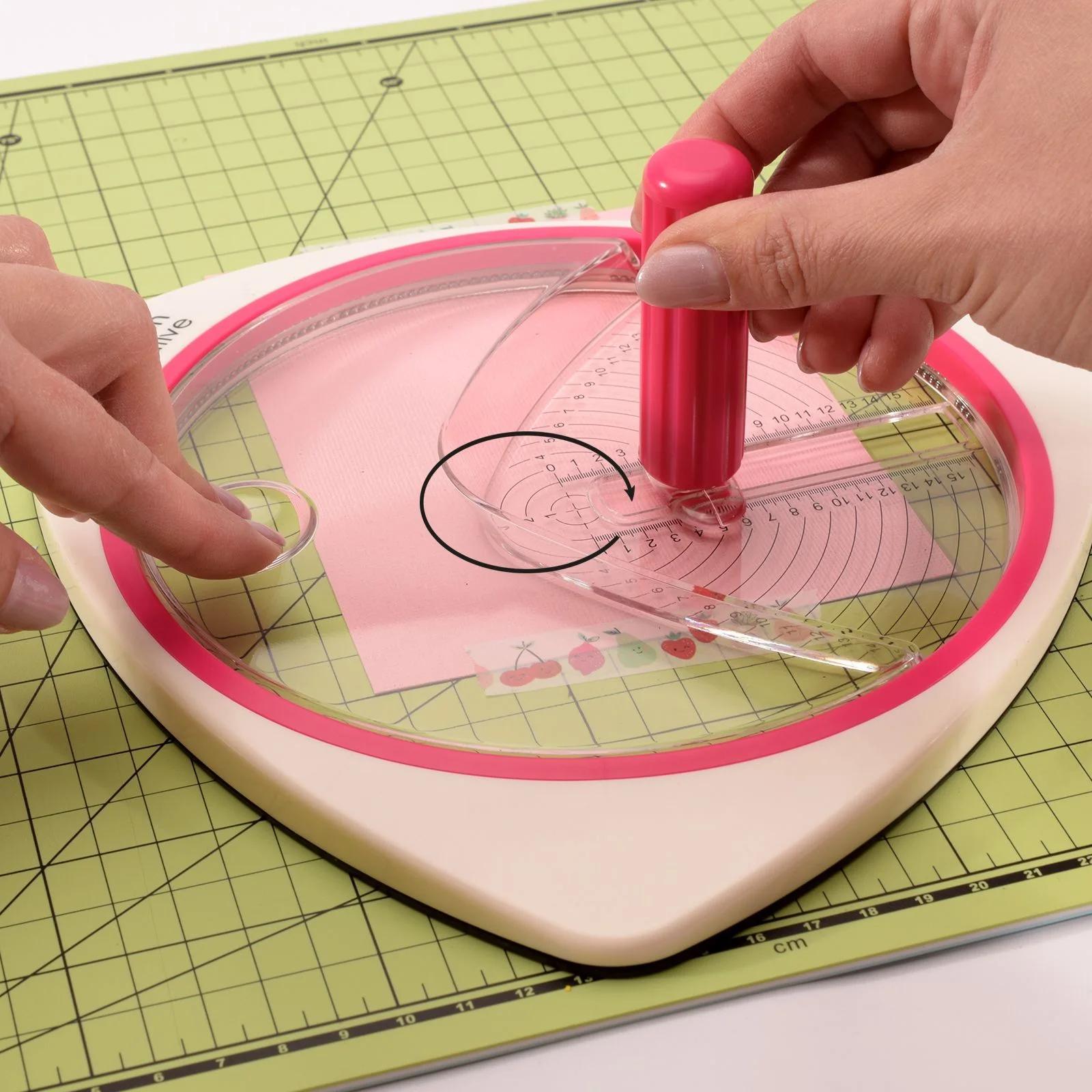 Cutter circular pentru taiat cercuri intre 2,5 si 15 cm, cu 3 lame de ...