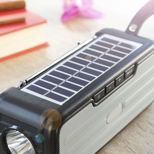 Radio cu panou solar 3-in-1, cu difuzor wireless si lanterna LED ...
