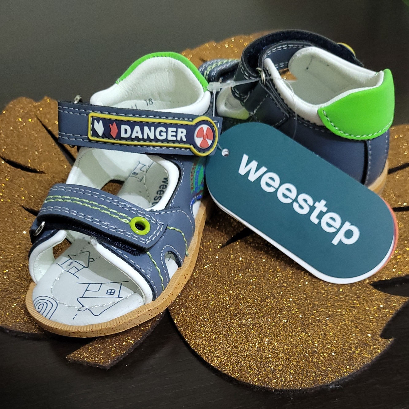 Sandale albastre din piele, reglabile cu scai - eMAG.ro