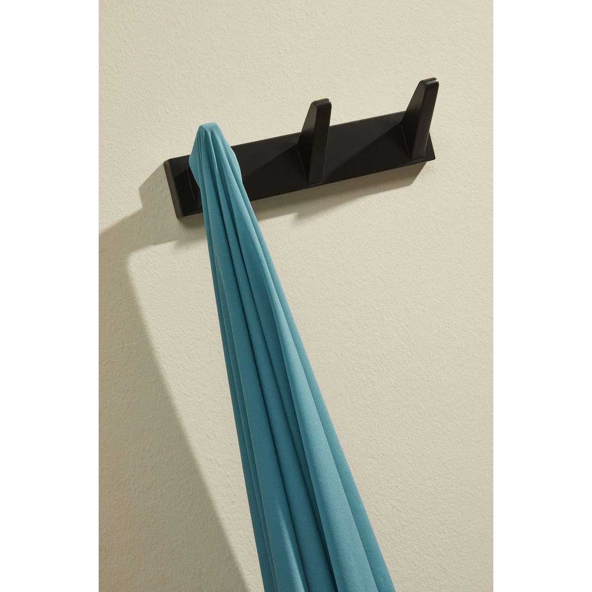 Cuier perete lemn negru Daiki 31x9 cm - eMAG.ro