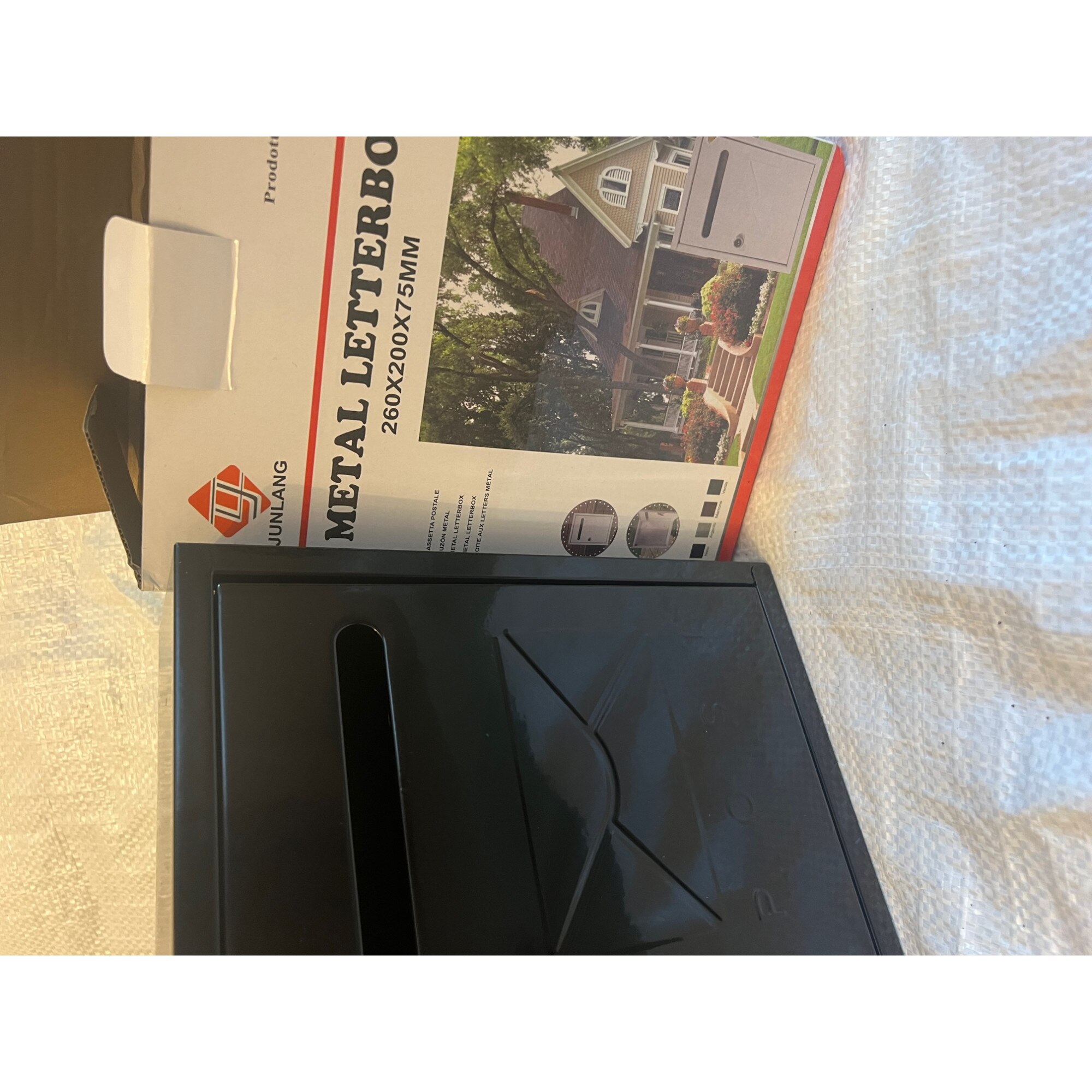 Cutie postala Negra 260x200x75 mm - eMAG.ro