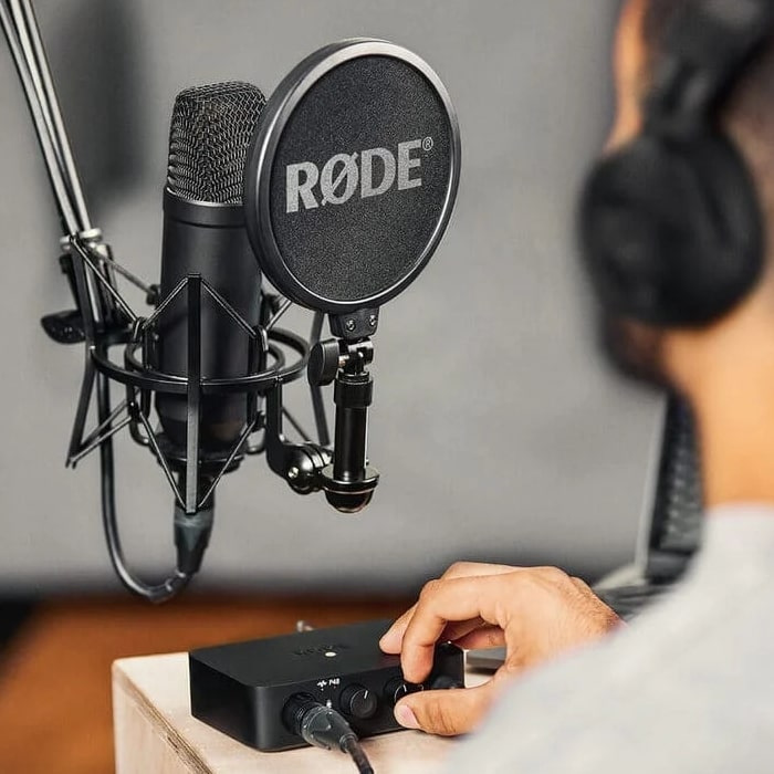 Microfon, RODE, NT1 + Ai1, XLR/USB, 187x50x50mm, Negru - eMAG.ro