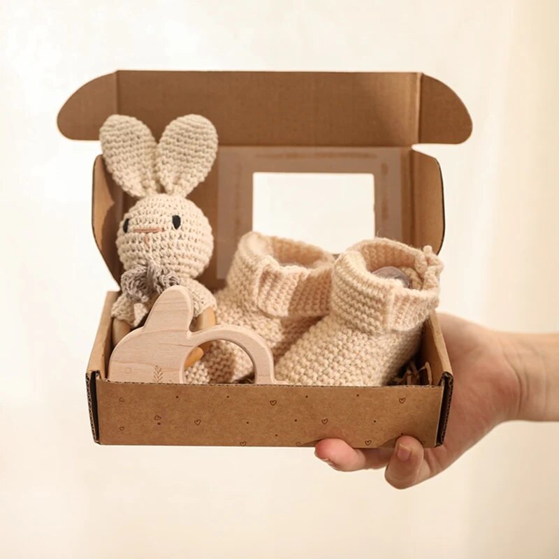 Set Nou Nascut pentru Baby Shower, Bebe Simplicity, botosei ...