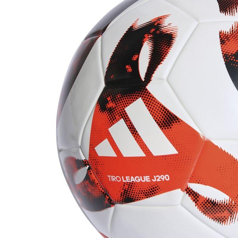 Футболна топка Adidas Tiro Fifa League M4 за тревна настилка размер 4