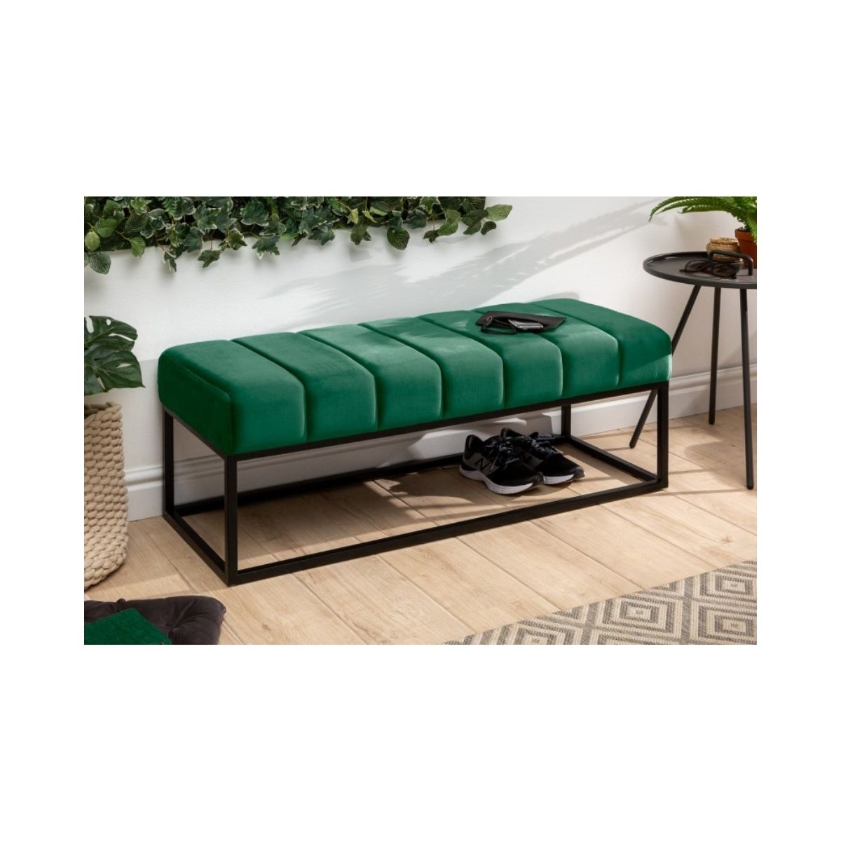 Bancuta Petit Beaute 110 cm, tapiterie din catifea, verde smarald ...