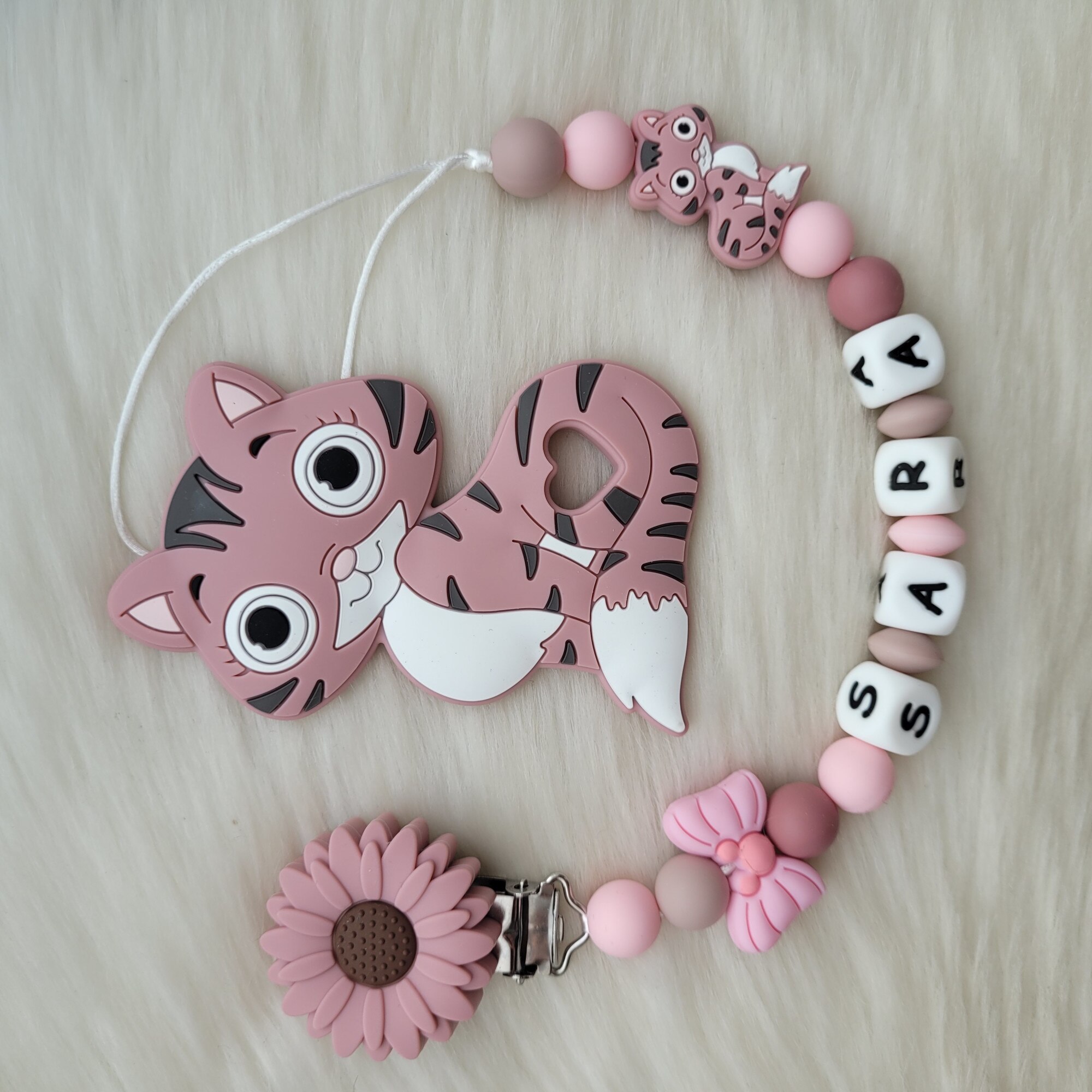 Set 2 piese, Lantisor pentru suzeta din silicon alimentar si jucarie ...