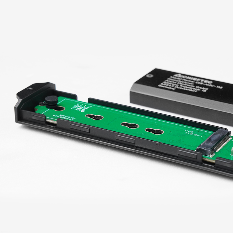 Rack extern CHIEFTEC, pentru SSD M.2, NVME, interfata PC USB 3.2 Type C ...