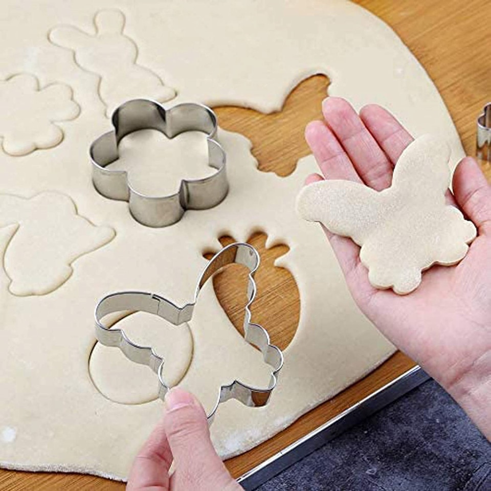 Set de 12 forme pentru prajituri si 12 pungi Kohmui, otel inoxidabil ...