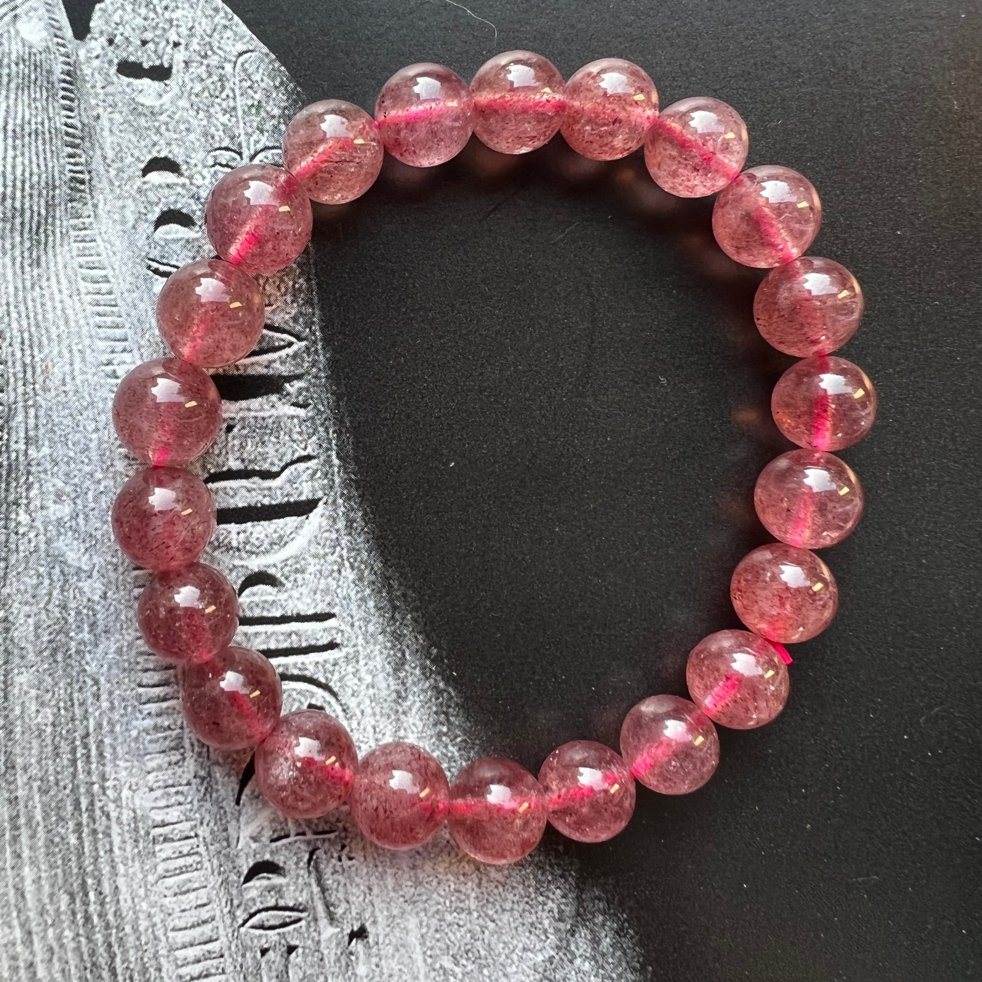 Bratara cuart capsuna 8 mm - eMAG.ro