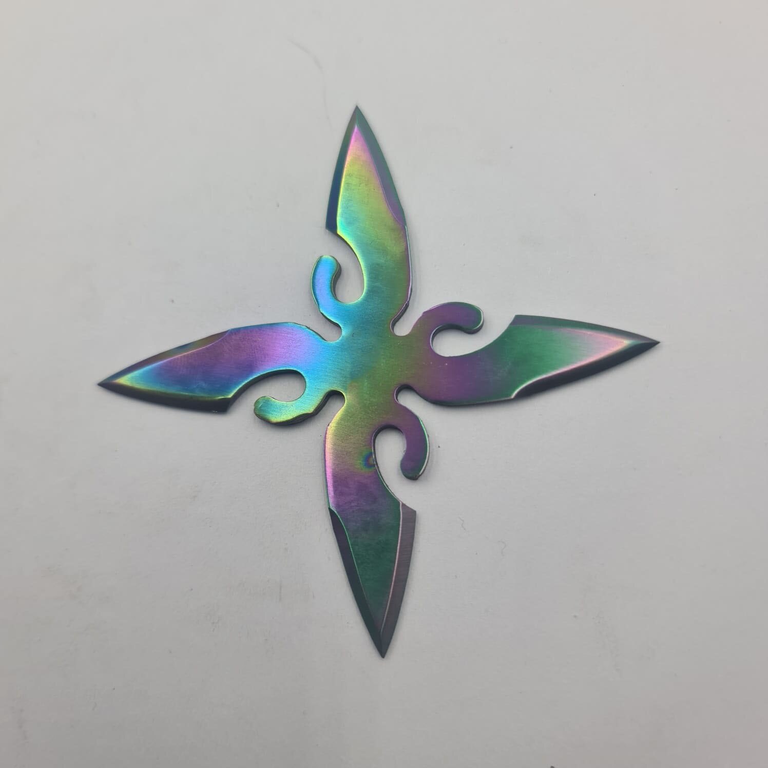 Steluta Metalica Samurai Pentru Aruncat la Tinta, Husa, 4 Colturi, Fade ...