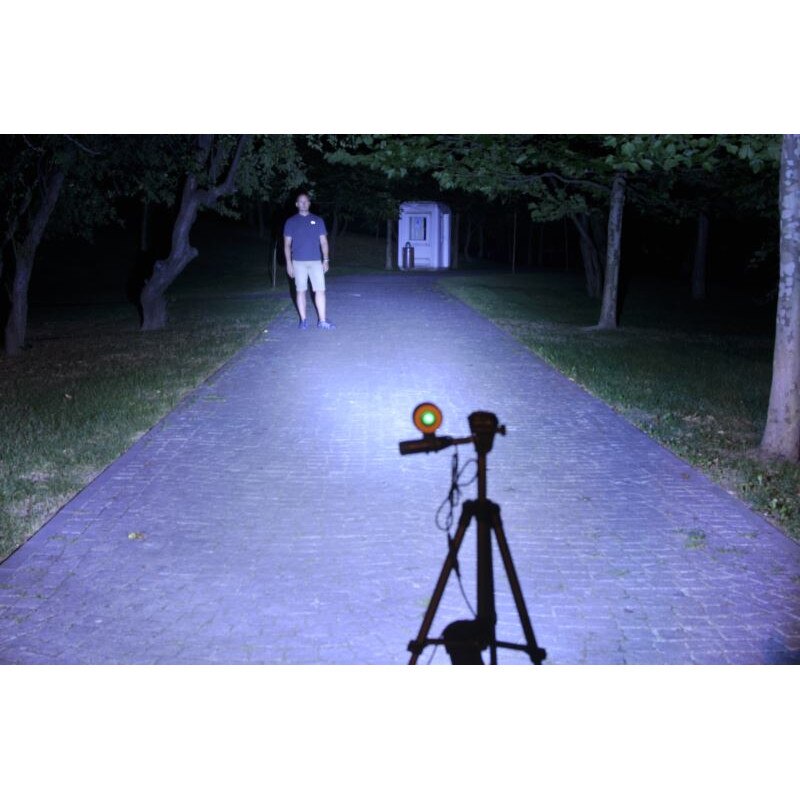 Far bicicleta Cyclone 4T6 - eMAG.ro