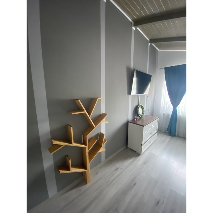 Biblioteca in forma de copac, 8 rafturi, Natur, 150 x 100 cm - eMAG.ro