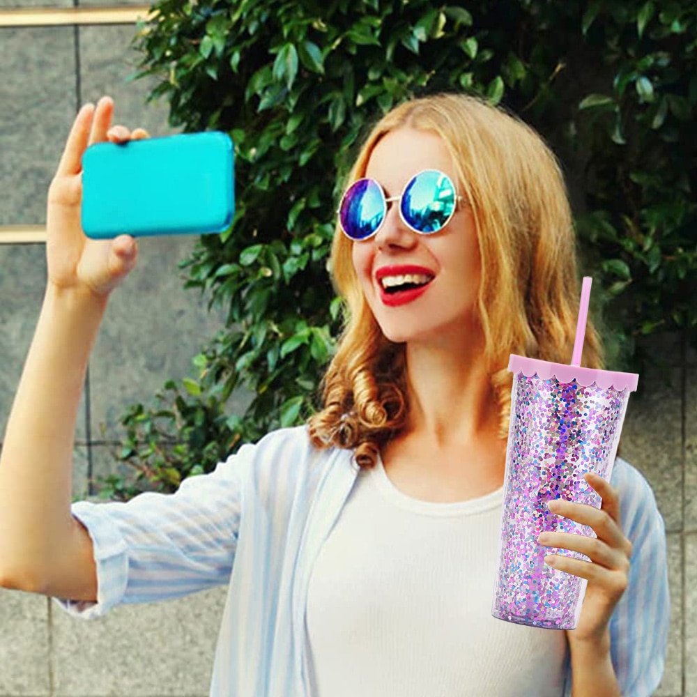 Pahar cu capac si pai, Plastic, 700 ml, Multicolor - eMAG.ro