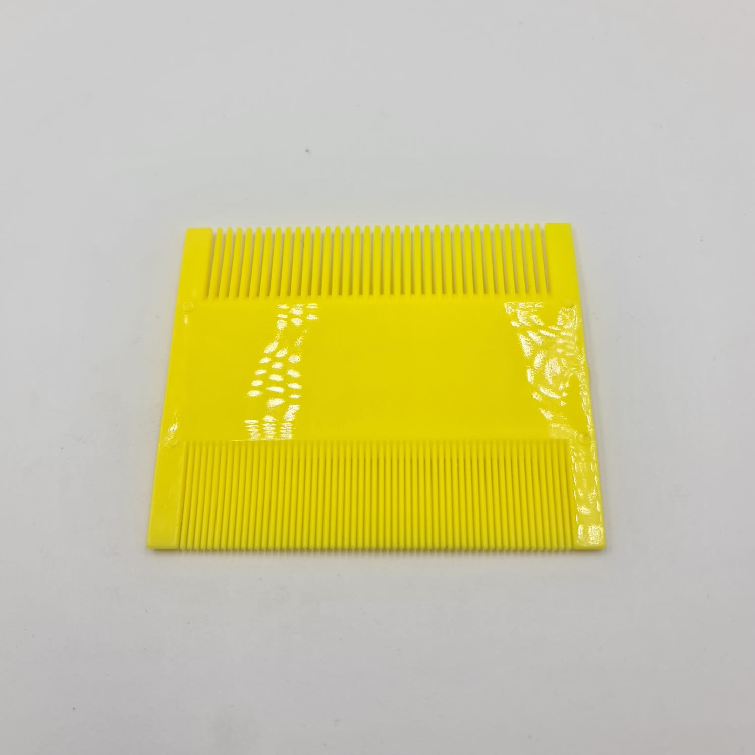 Pieptene Paduchi, Model Simplu, 10 cm, Galben, Dalimag - eMAG.ro