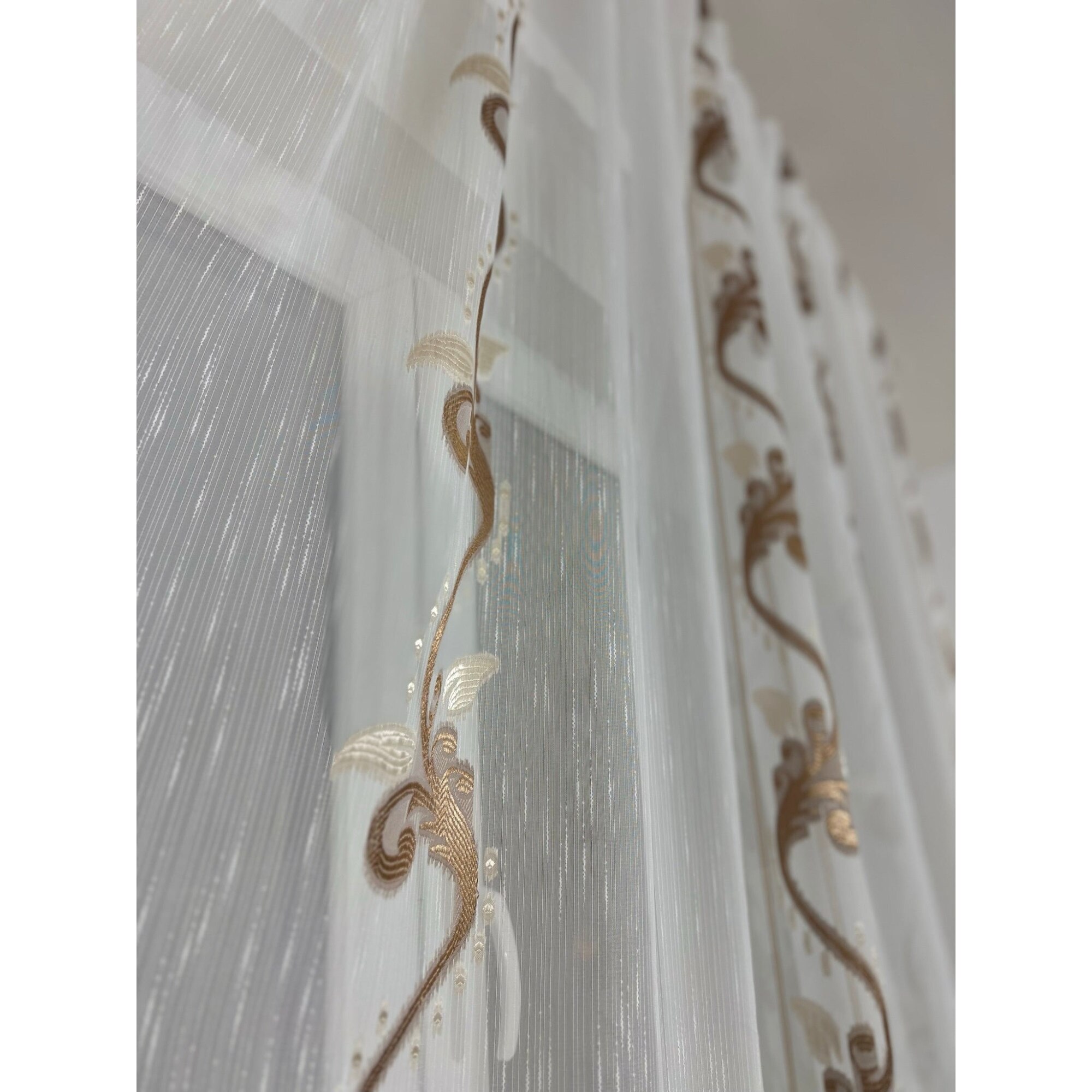 Set Perdea si Draperie Doriana, 2 draperii black-out 2x250x250cm maro ...