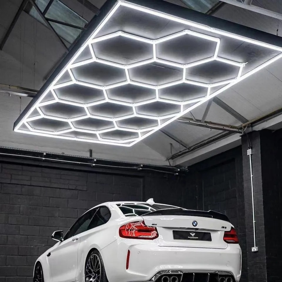 Sistem de iluminare led hexagonal pentru garaj / showroom 4840 mm x ...