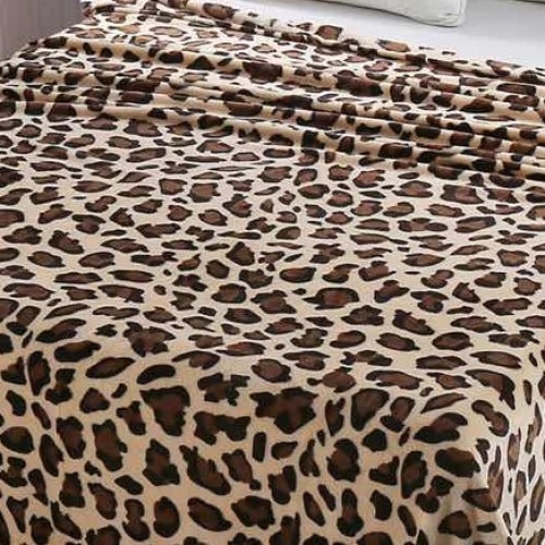Patura cocolino pentru pat dublu 200 x 230 cm cu model animal print ...