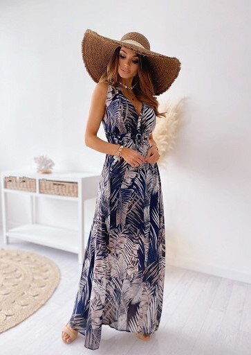 Rochie de Vara Eleganta, Vaporoasa si Matasoasa, Cu un Strop de Flori ...