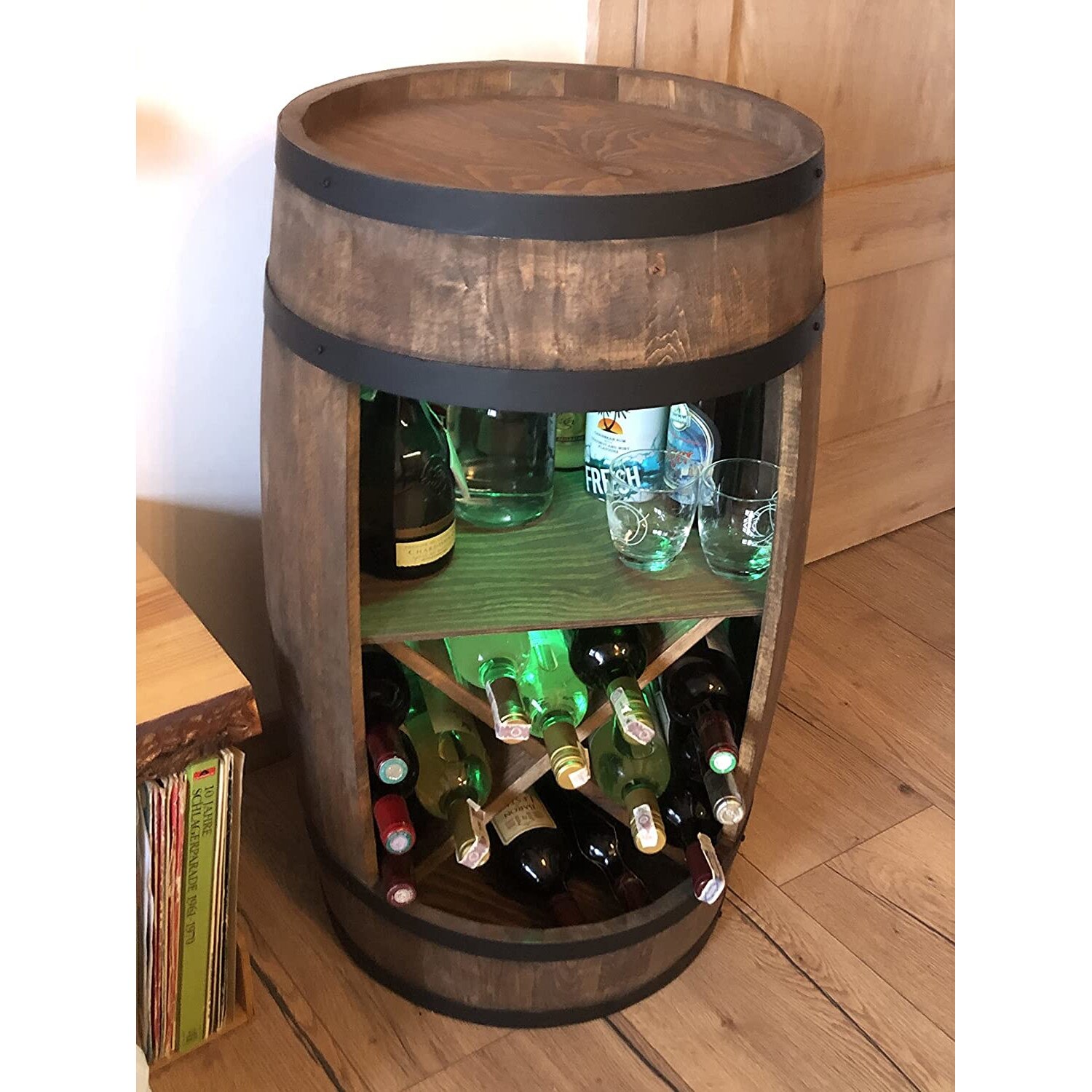 Raft pentru vin in forma butoi, Weeco, Lemn, 80 cm, LED, Maro - eMAG.ro