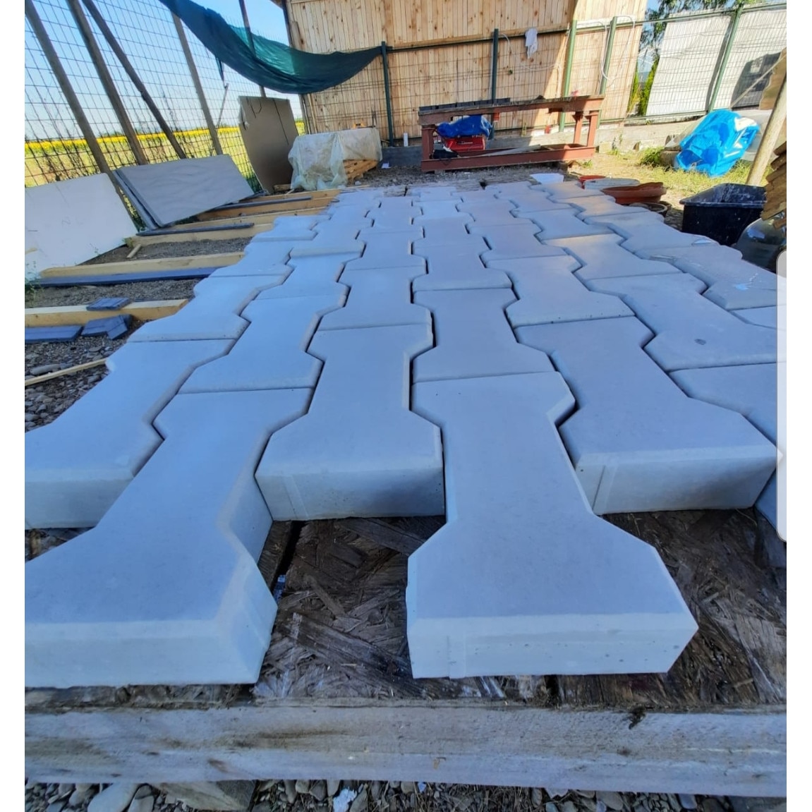 Set 30 matrite pavaj 1 bordura 1 patra decorativa si 2 jumatati, Model ...