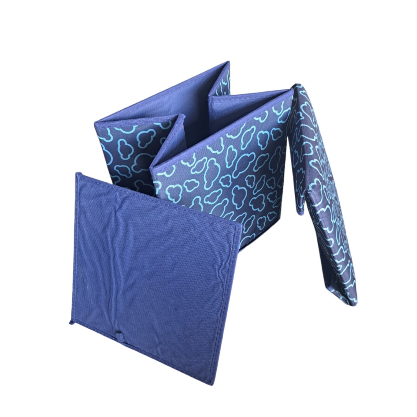 Set masa 60 x 60 x 48 cm + 4 scaune pliabile, 31 x 31 x 31 cm, in ...