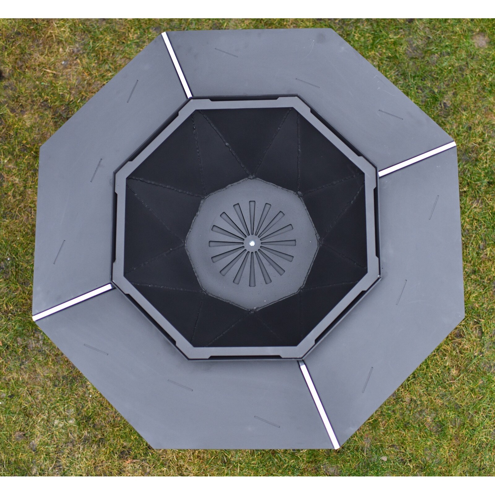 Masa gratar backyard, suprafata masa 152x152 x112 cm - eMAG.ro