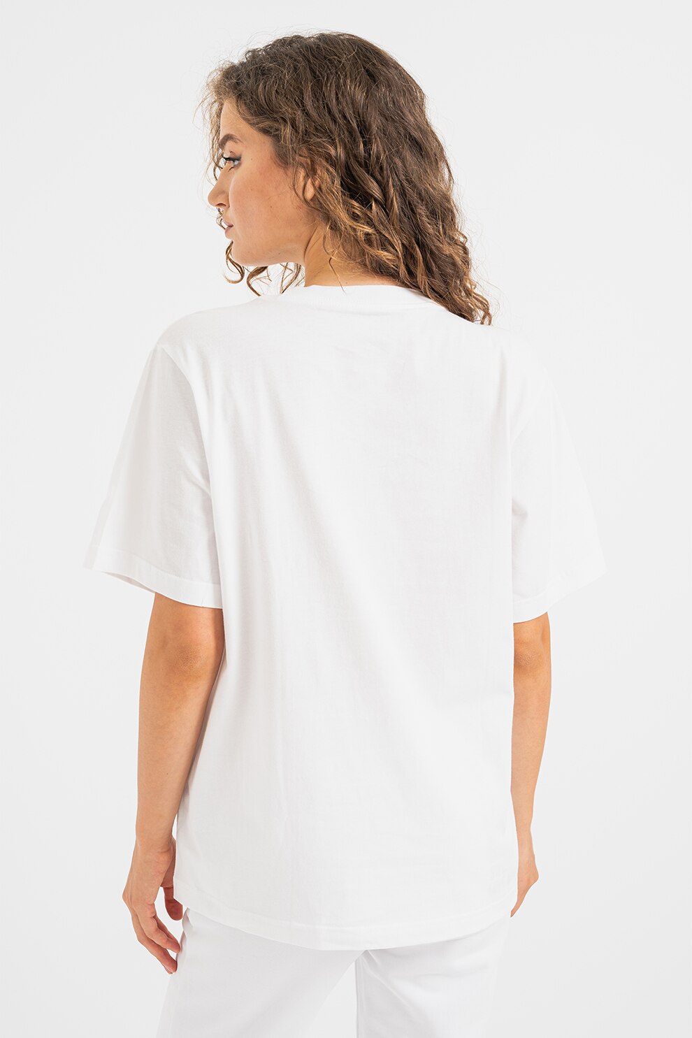 Nike, Tricou lejer din bumbac Sportswear Essential, Alb optic, M - eMAG.ro