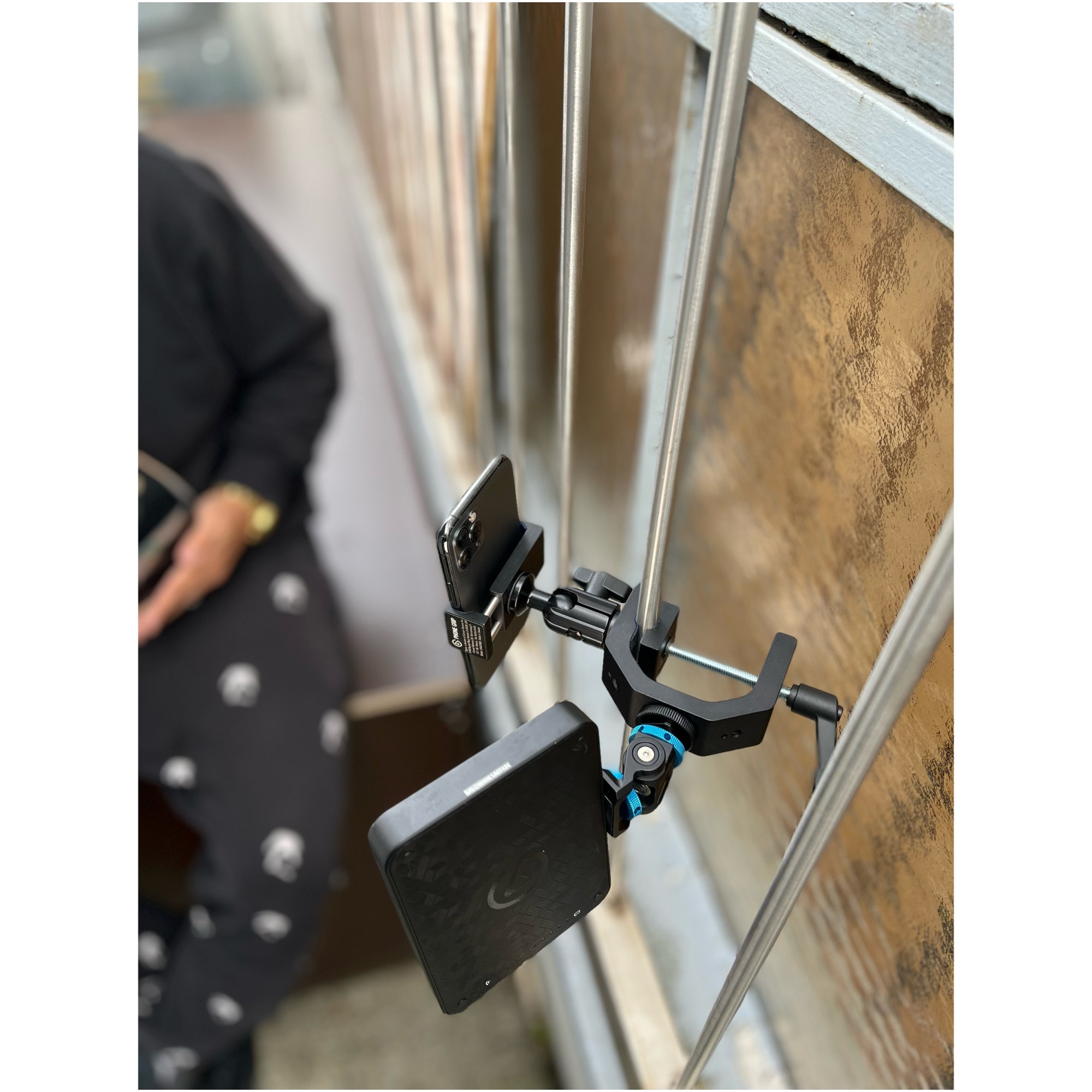Clema de montare universala Elgato Heavy Clamp - eMAG.ro