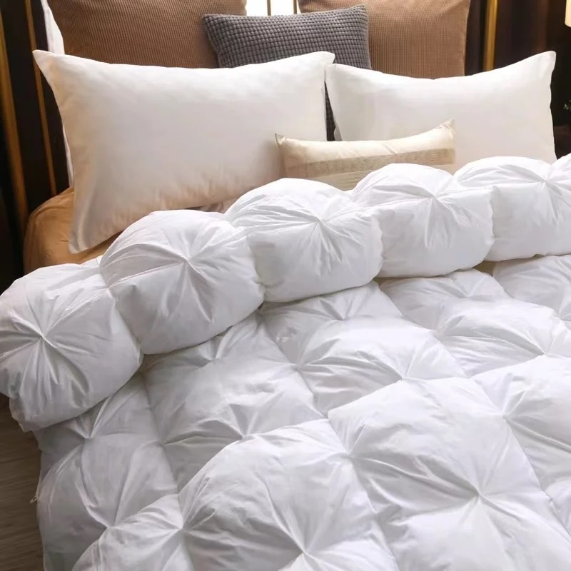 Pilota casetata puf gasca Luxury 200x230 cm, alba - eMAG.ro