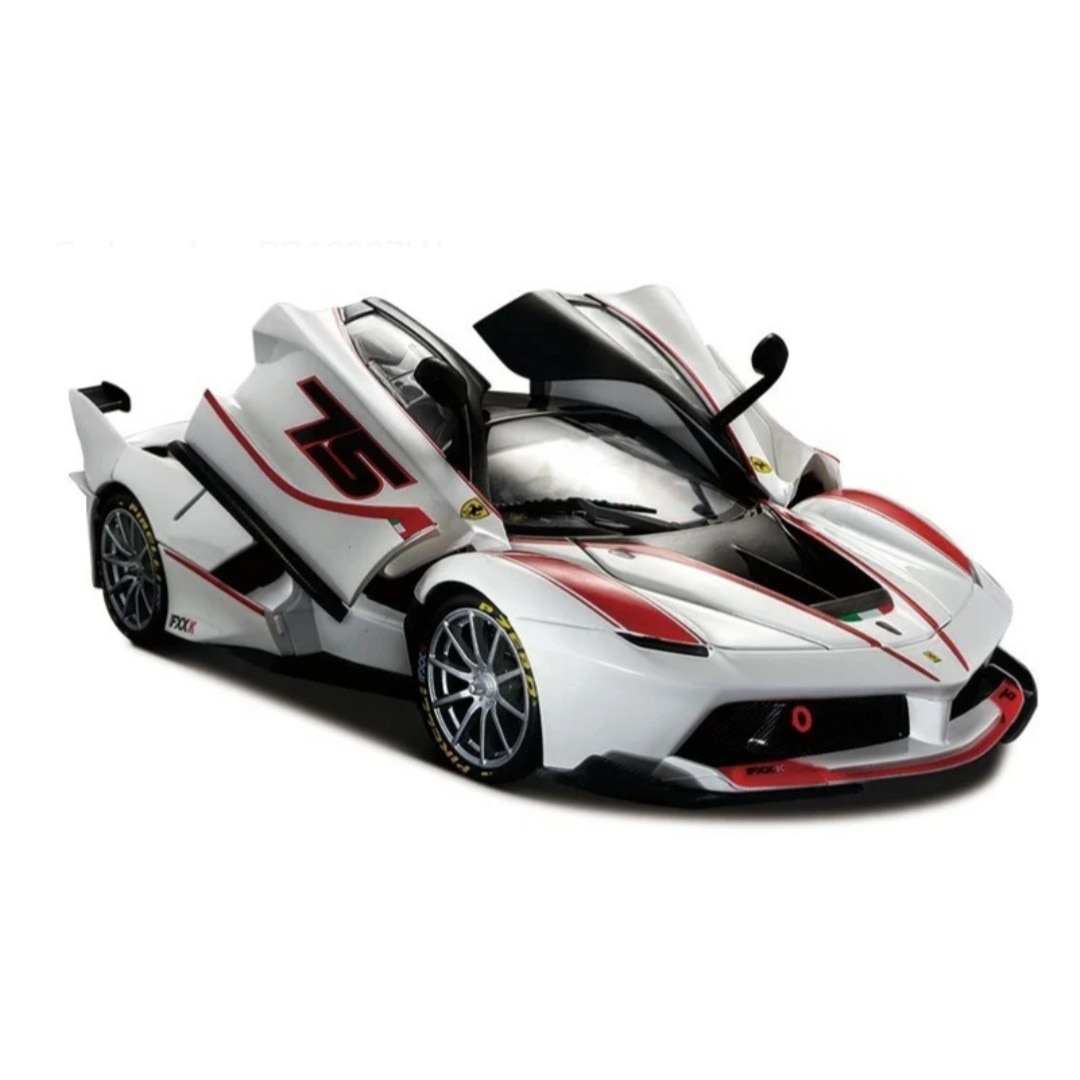 Macheta Ferrari Fxx K Signature #75 alb - 1/18 Bburago - eMAG.ro