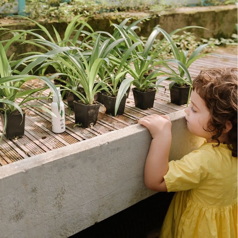 Spray anti-insecte, Linea MammaBaby, 100 ml - eMAG.ro