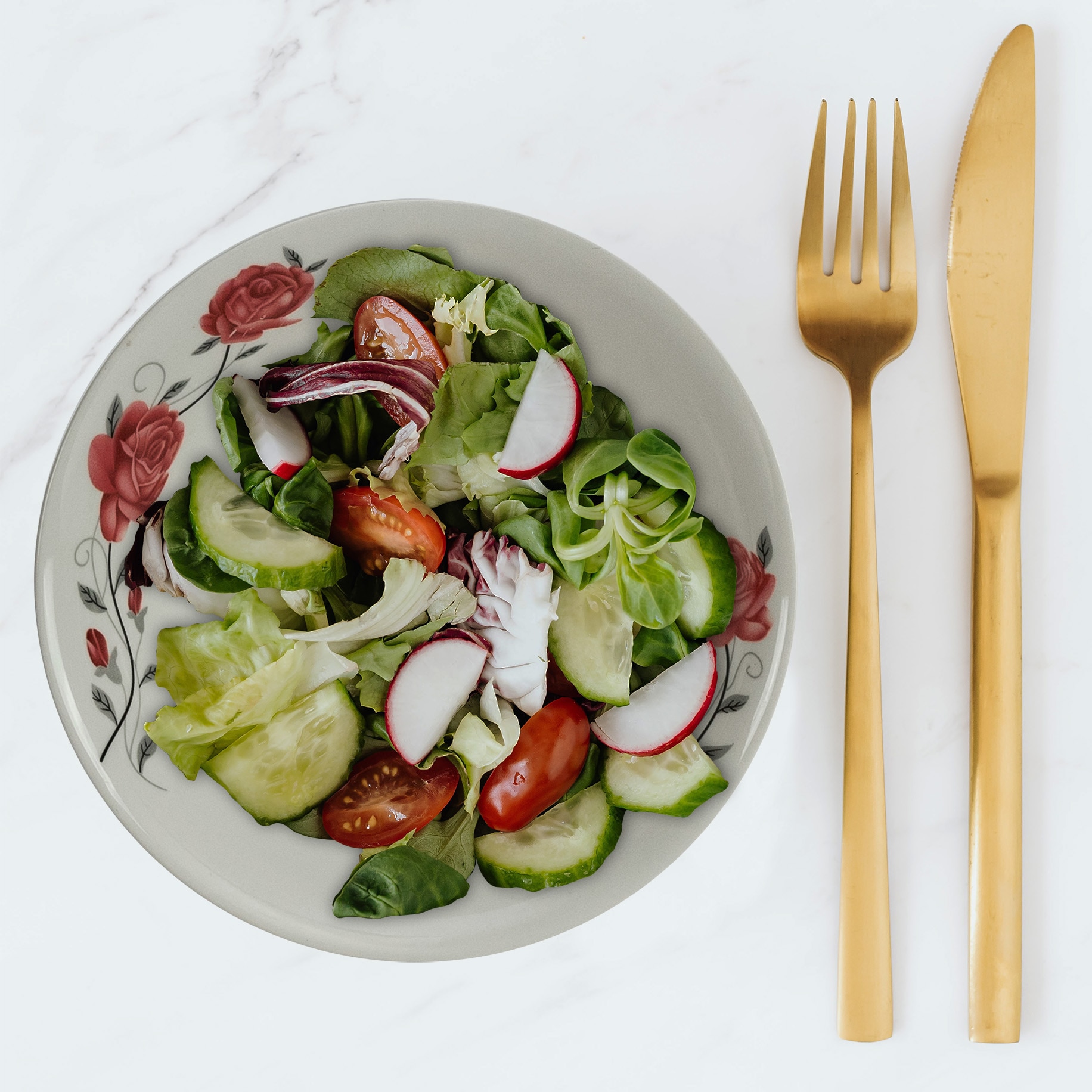 Комплект прибори за хранене 4 души 15 части чаша 400 мл купа термоустойчив поднос порцелан