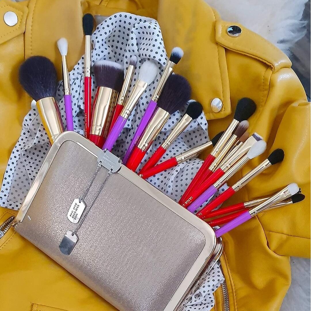 Set 21 pensule machiaj profesionale, luxury eddition, par natural high ...