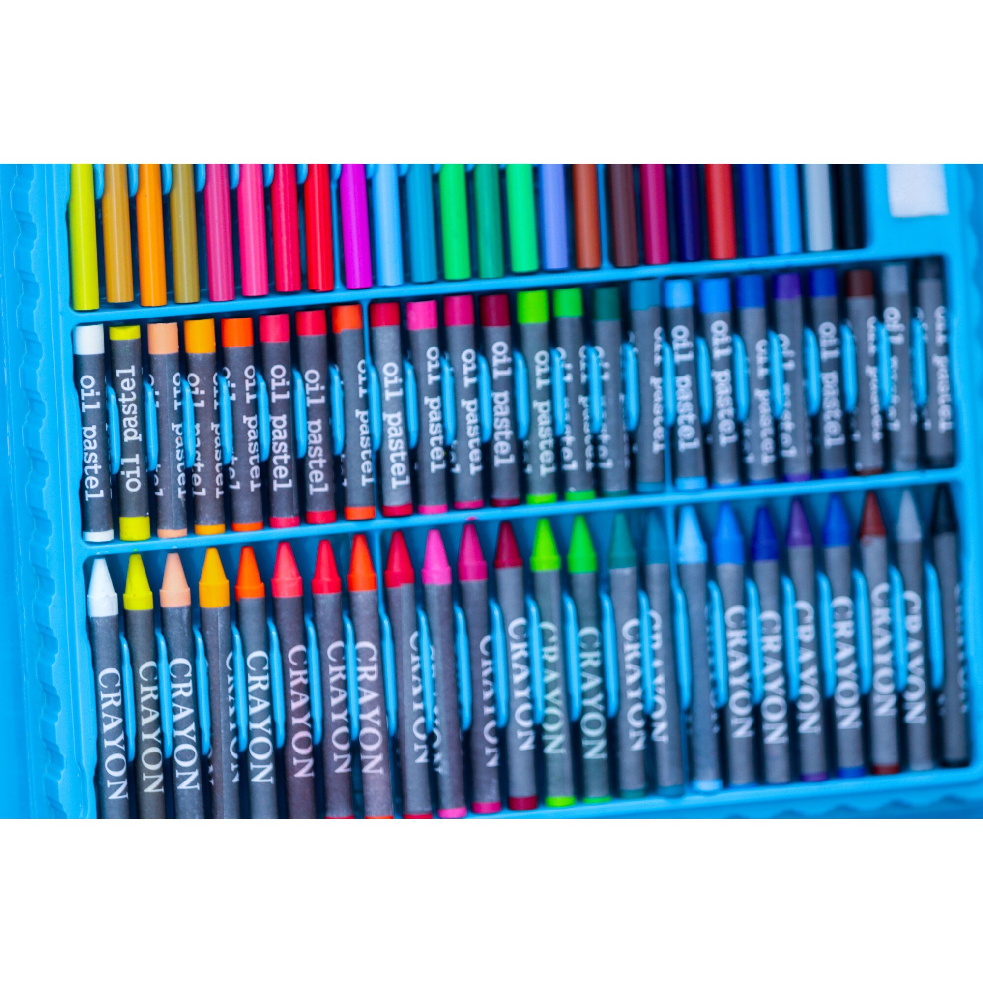 Set de pictura si desen format din carioci, creioane colorate ...