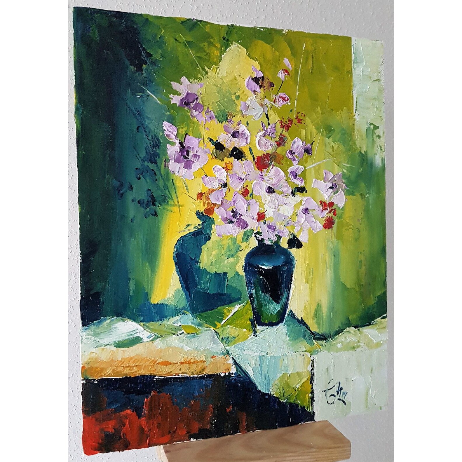 Tablou pictat manual pe panza cartonata, " Natura statica cu flori roz ...