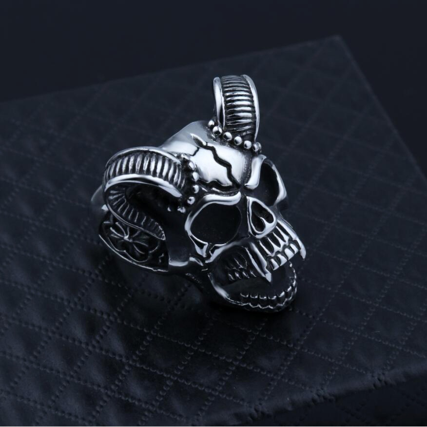 Inel cu cap de schelet, model demon lord remains, marime universala ...