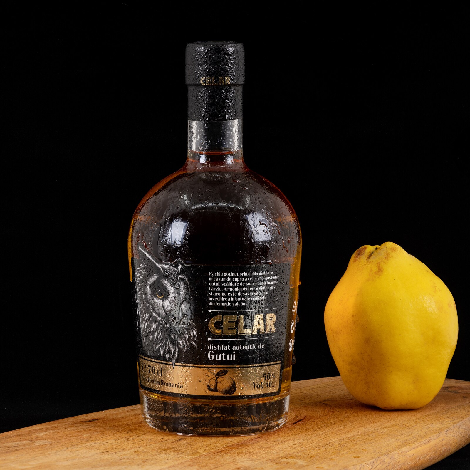 Rachiu Premium Gutui dublu distilat, CELAR, 50% alc., 700ml - eMAG.ro