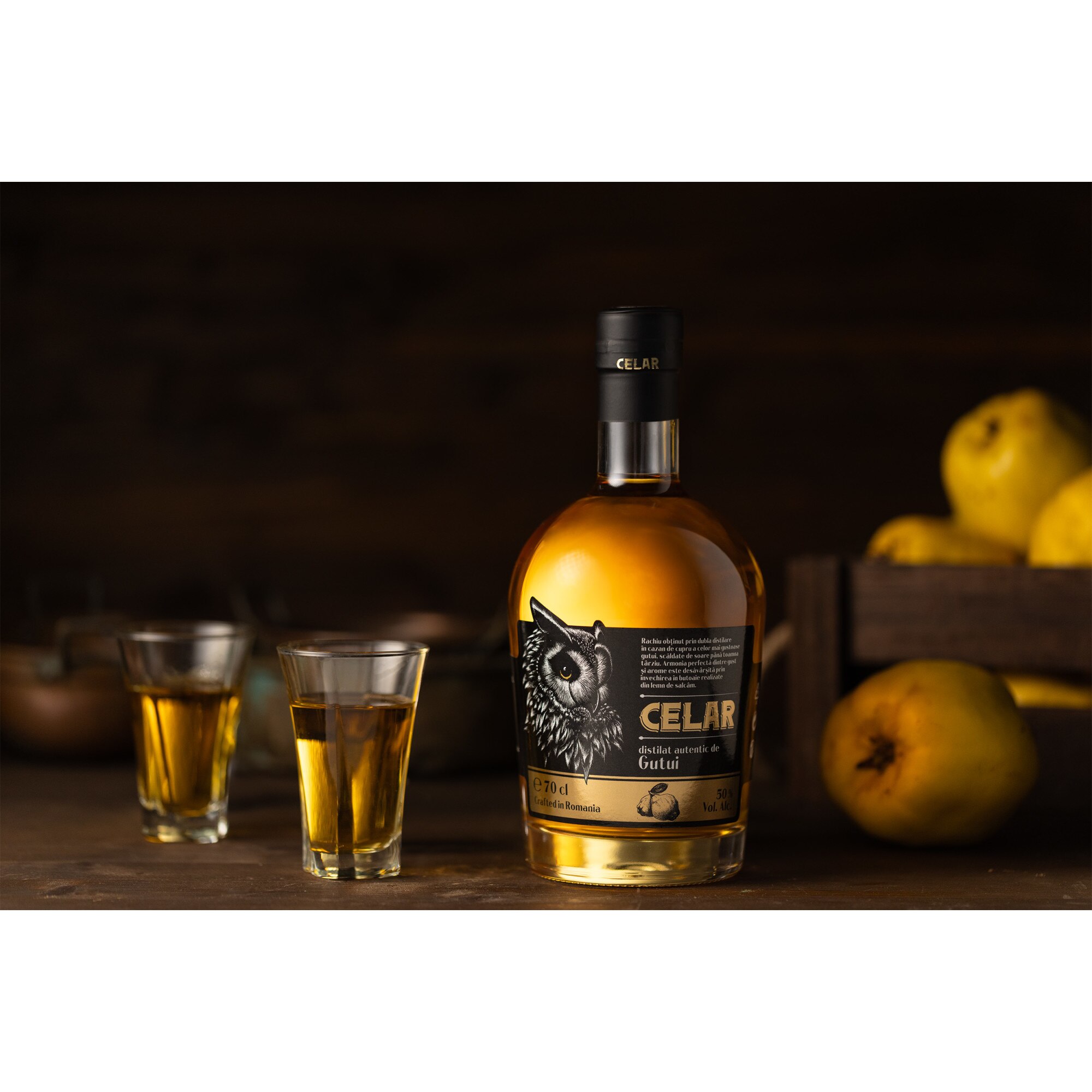 Rachiu Premium Gutui dublu distilat, CELAR, 50% alc., 700ml - eMAG.ro