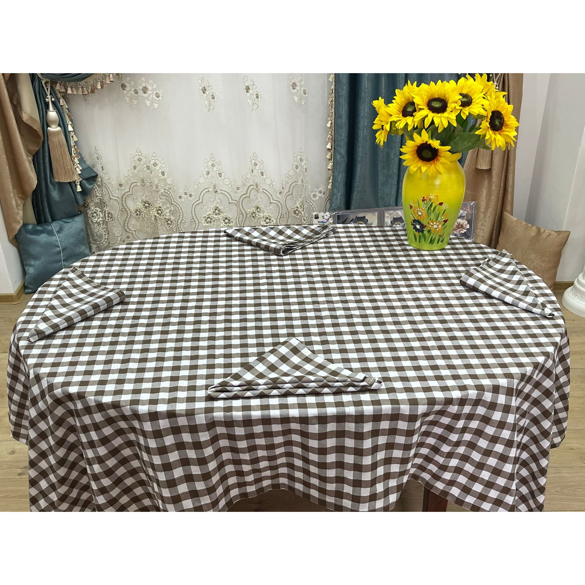 Комплект покривки за четири човека, кафяв цвят, от колекция "Sah Mat by ...