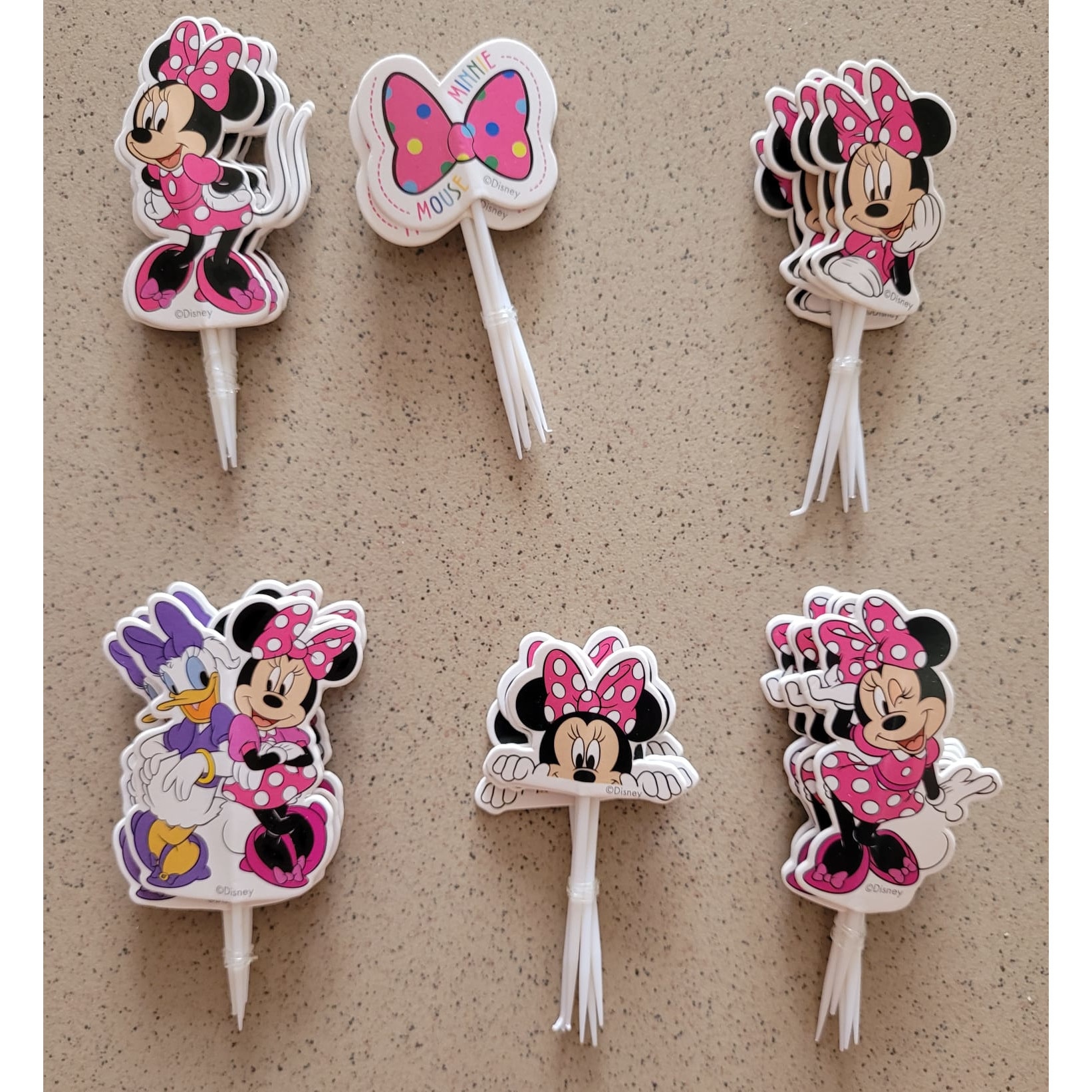 Set 6 modele decor hartie tort / briosa Minnie Mouse 30 buc - eMAG.ro