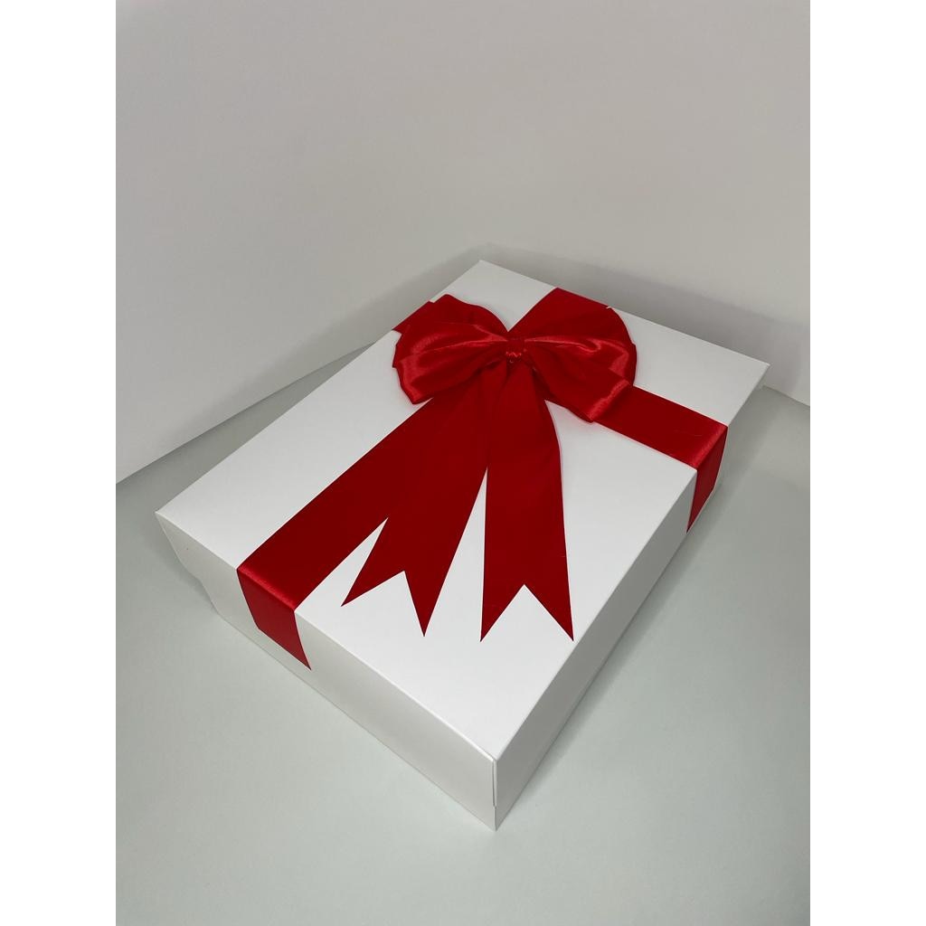 Cutie cadou, carton alb si fundita rosie, 50x33x13 cm - eMAG.ro